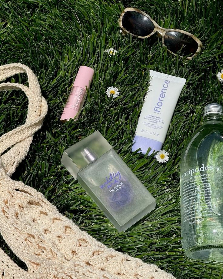 Korean Skincare Travel Kit: Must-Haves for Your Vacation | SuperKos